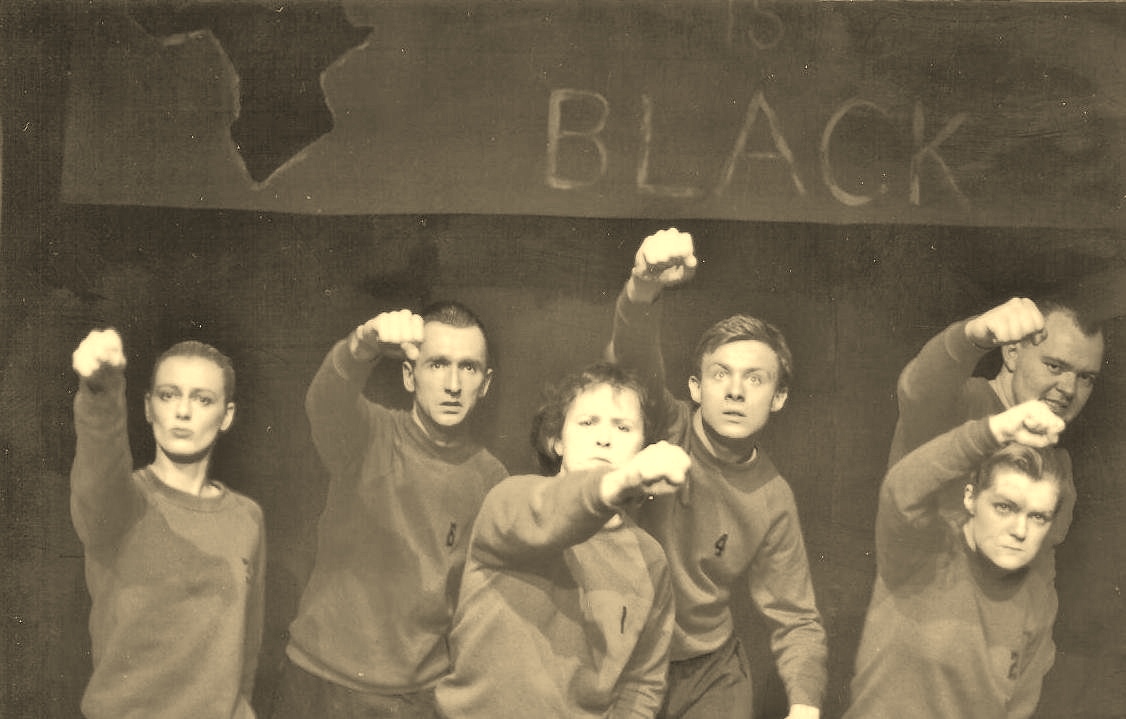 BEHIND THE BIOGRAPHY: careering through the arts – Declan Gorman